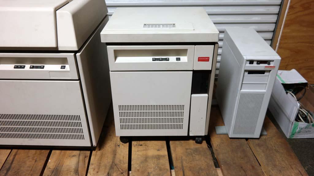 Lot #63: Linotronic 200P Imagesetter and RIP - WireBids